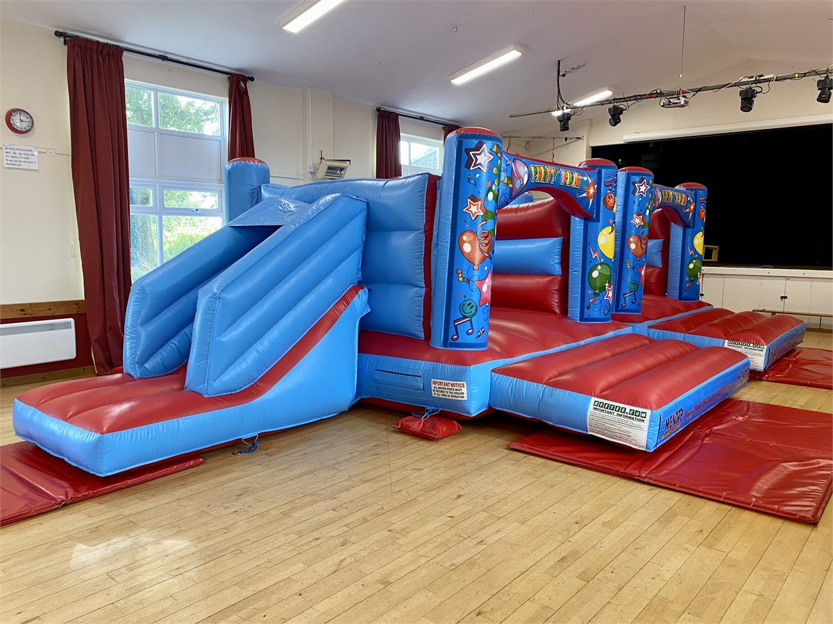 Carnival Party Fun Red/Blue Dual Bouncy Castle Package - Bouncy Castle ...