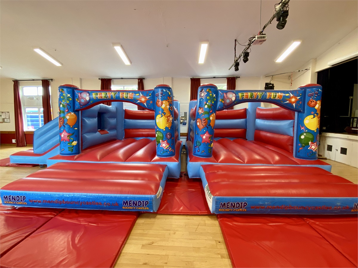 Carnival Party Fun Red/Blue Dual Bouncy Castle Package - Bouncy Castle ...